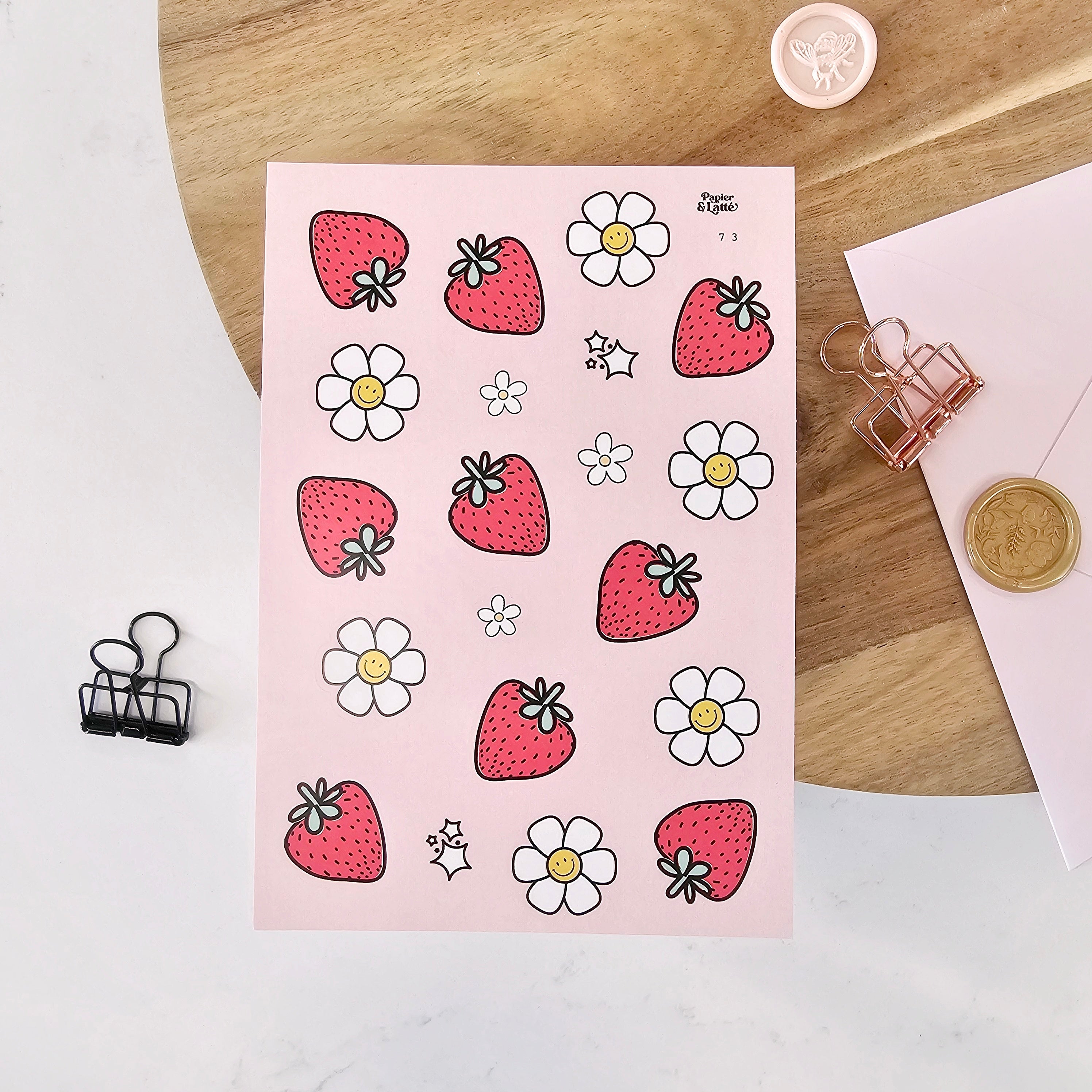 Autocollants - 73. Fraises et marguerites / Stickers – Papier & Latté