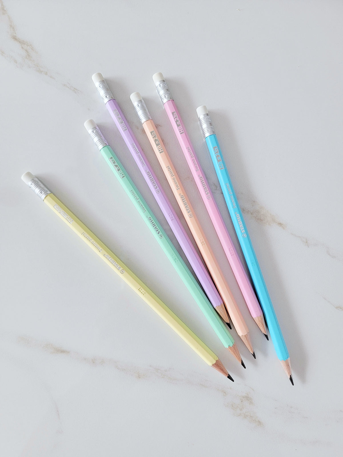 Crayons à mine – Papier & Latté